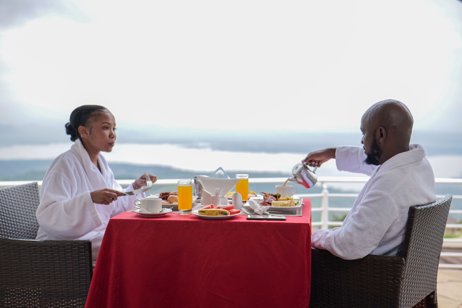Bar & Restaurant – Lake Elementaita Mountain Lodge